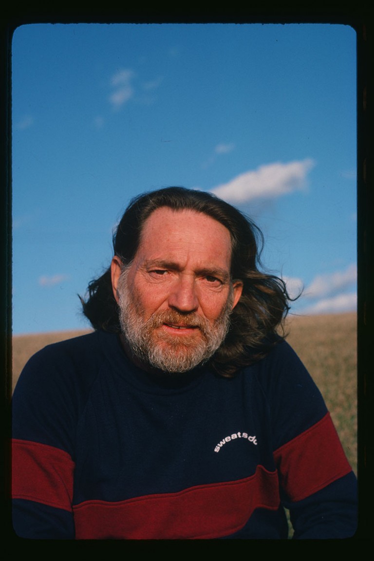 Willie Nelson on the Road in Iowa and Minnesota, April 1982 | Snaps ...